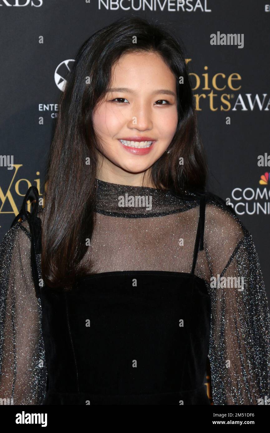 LOS ANGELES - DEC 18: Rosalie Chiang at the Voice Arts Awards at Steven ...