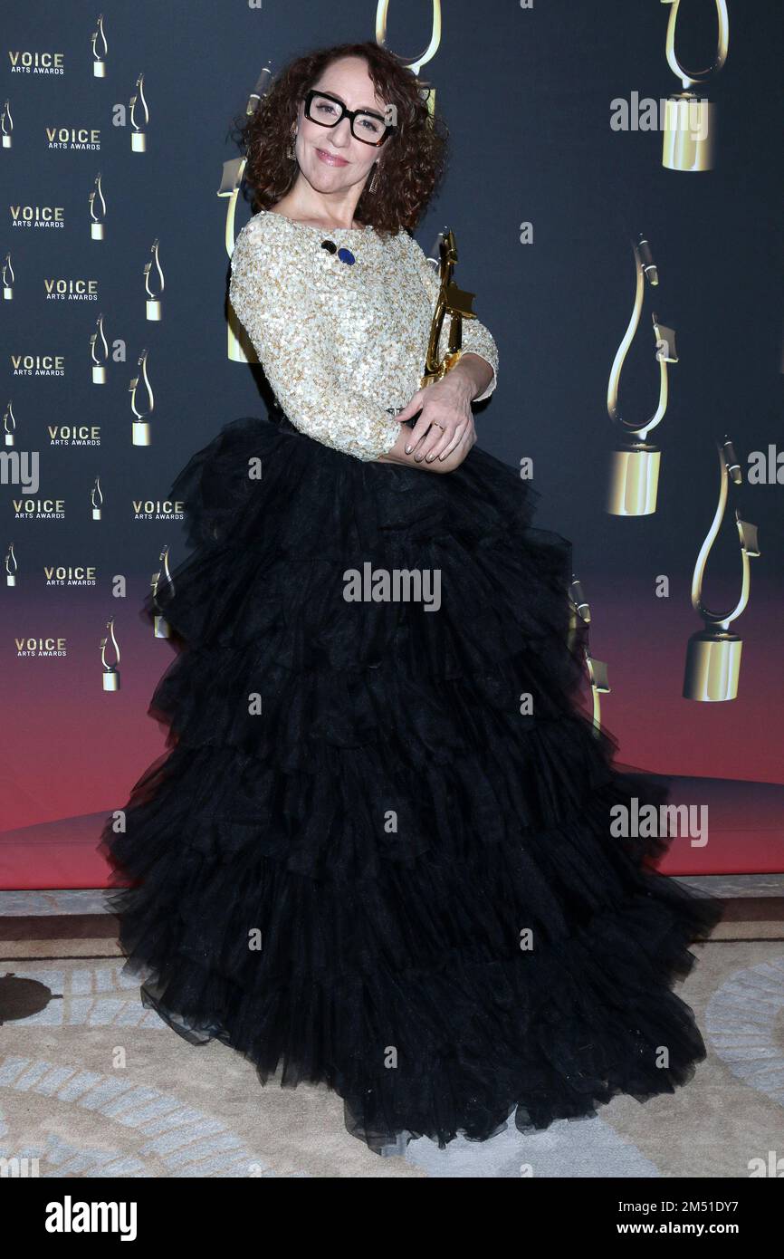 LOS ANGELES - DEC 18: Vicki Tessio at the Voice Arts Awards at Steven J ...