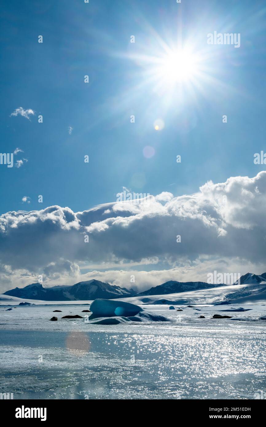 Sun melting the ice hi-res stock photography and images - Alamy