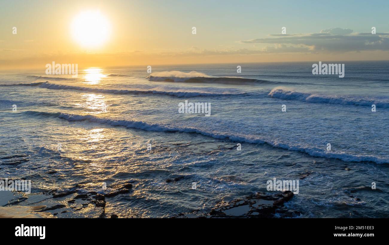 Edge earth ocean view hi-res stock photography and images - Alamy
