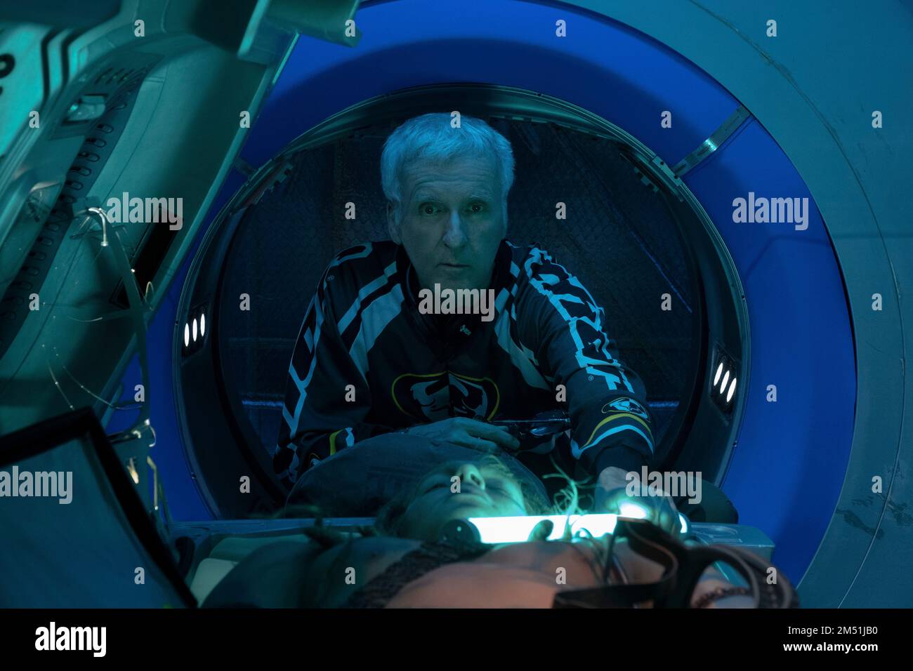 Director James Cameron behind the scenes of 20th Century Studios ...