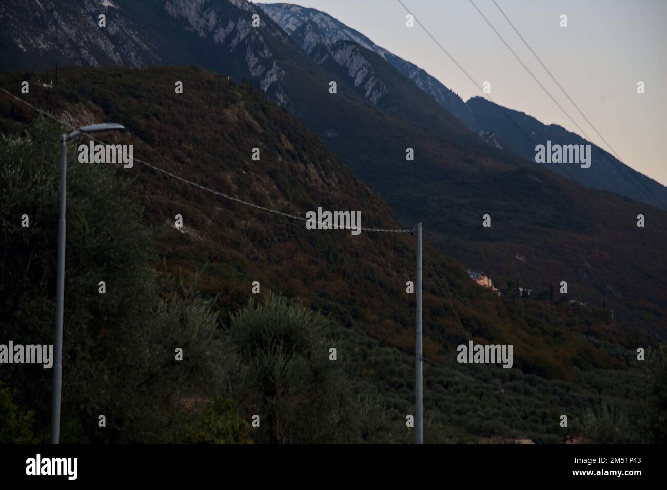 Mountain ridge on a cloudy day before a rainfall Stock Photo - Alamy