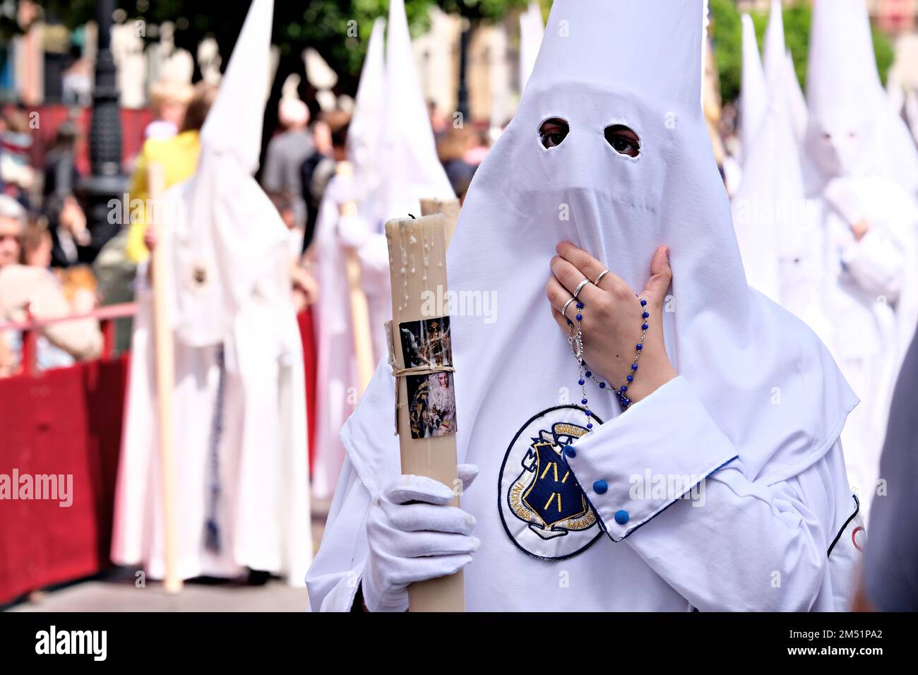 Confreres accompanying the pasos in the itinerary of the "Stations of ...