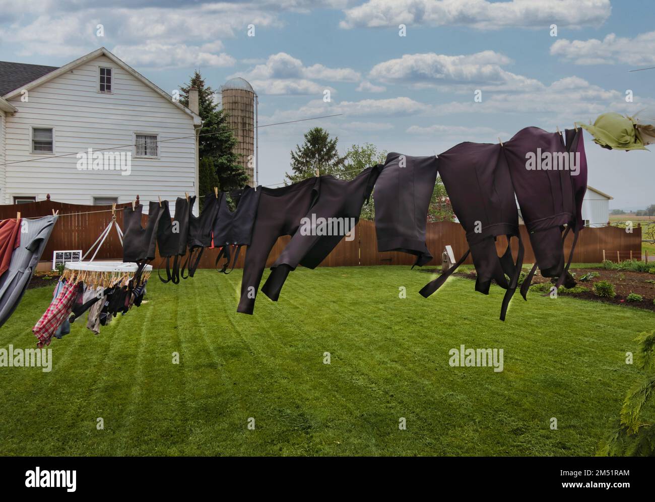 Amish clothes line, Lancaster, Pennsylvania Stock Photo - Alamy