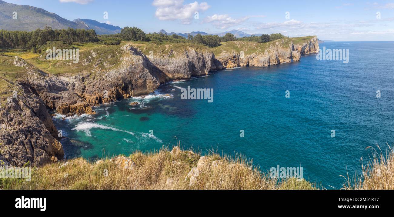 Hell Cliffs Coastal Path, Acantilados del Infierno Trail in Asturias ...