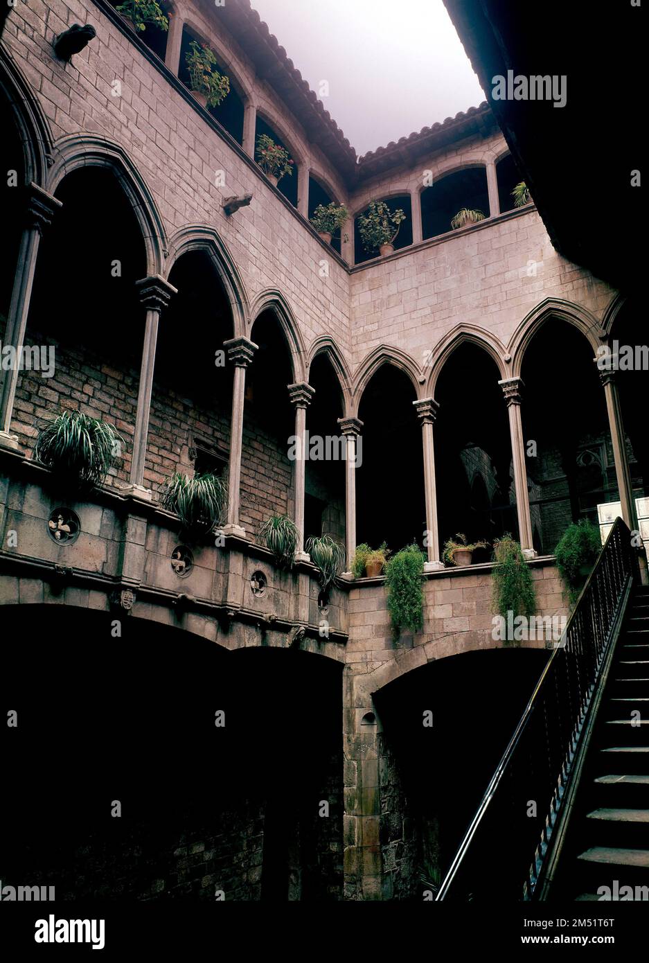 Picasso museum barcelona patio hi-res stock photography and images - Alamy