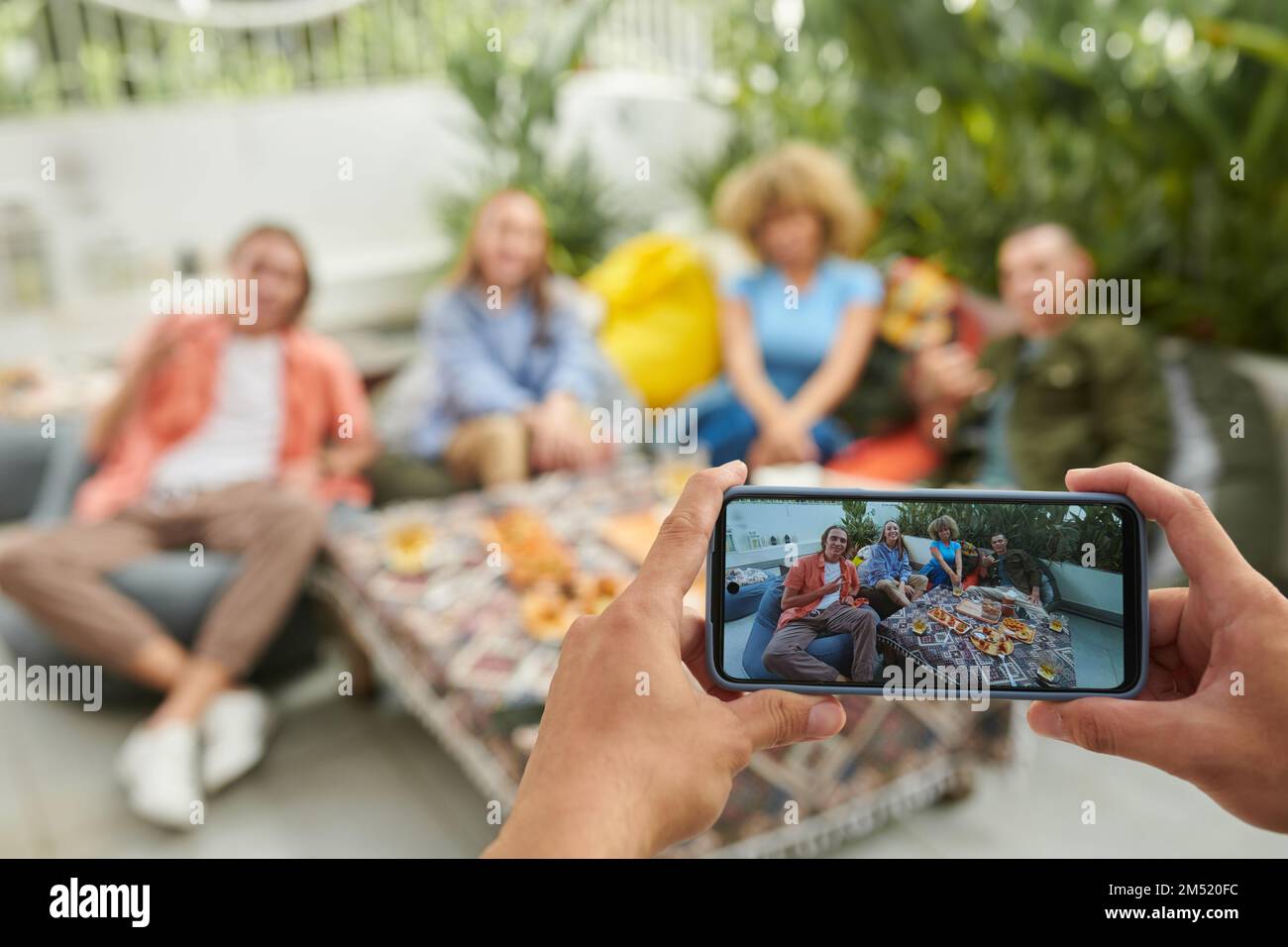 Taking photo focus on screen hi-res stock photography and images - Alamy