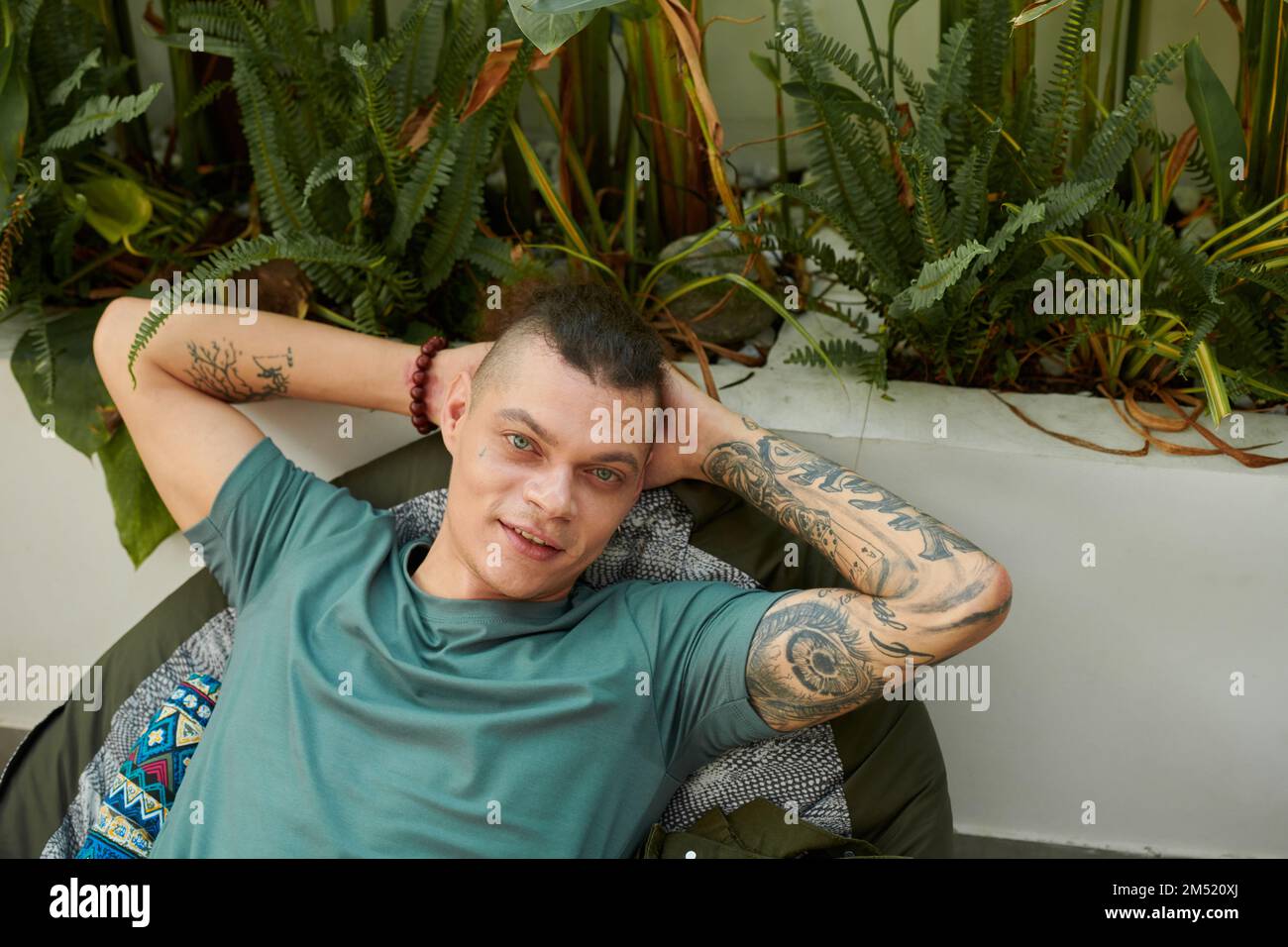 Young zoomer hi-res stock photography and images - Alamy