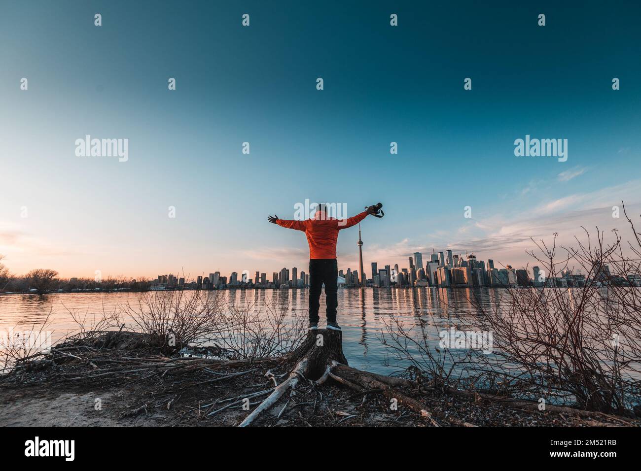 Cn tower toronto 2020 hi-res stock photography and images - Alamy