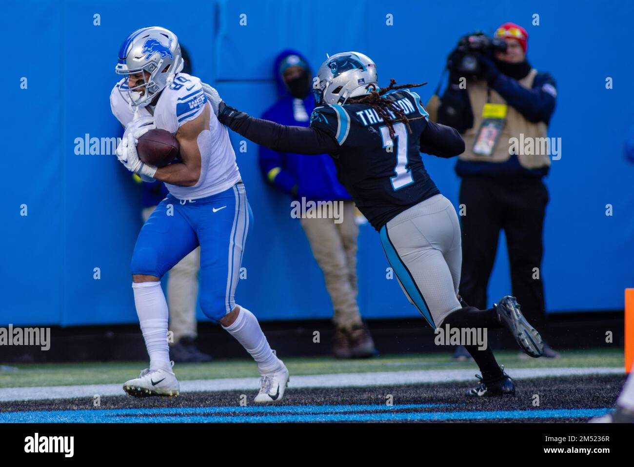 Shane zylstra detroit lions hi-res stock photography and images - Alamy