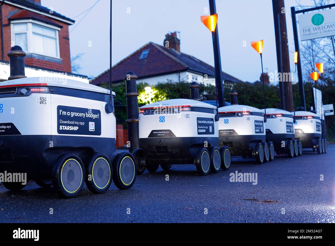 Starship delivery robots leeds hi-res stock photography and images - Alamy