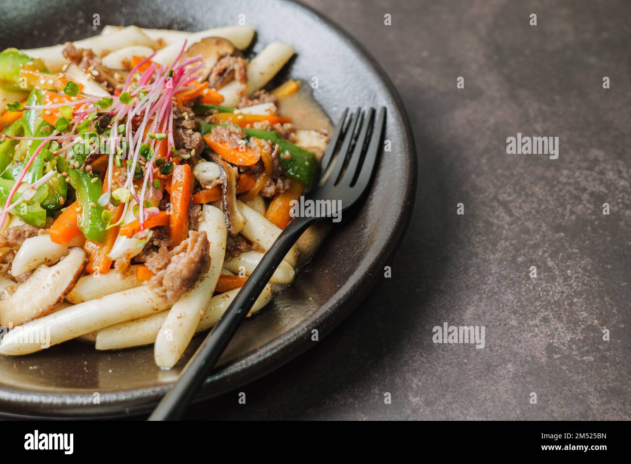 gungjungtteokbokki, Korean style Royal Stir-fried Rice Cake : Long ...