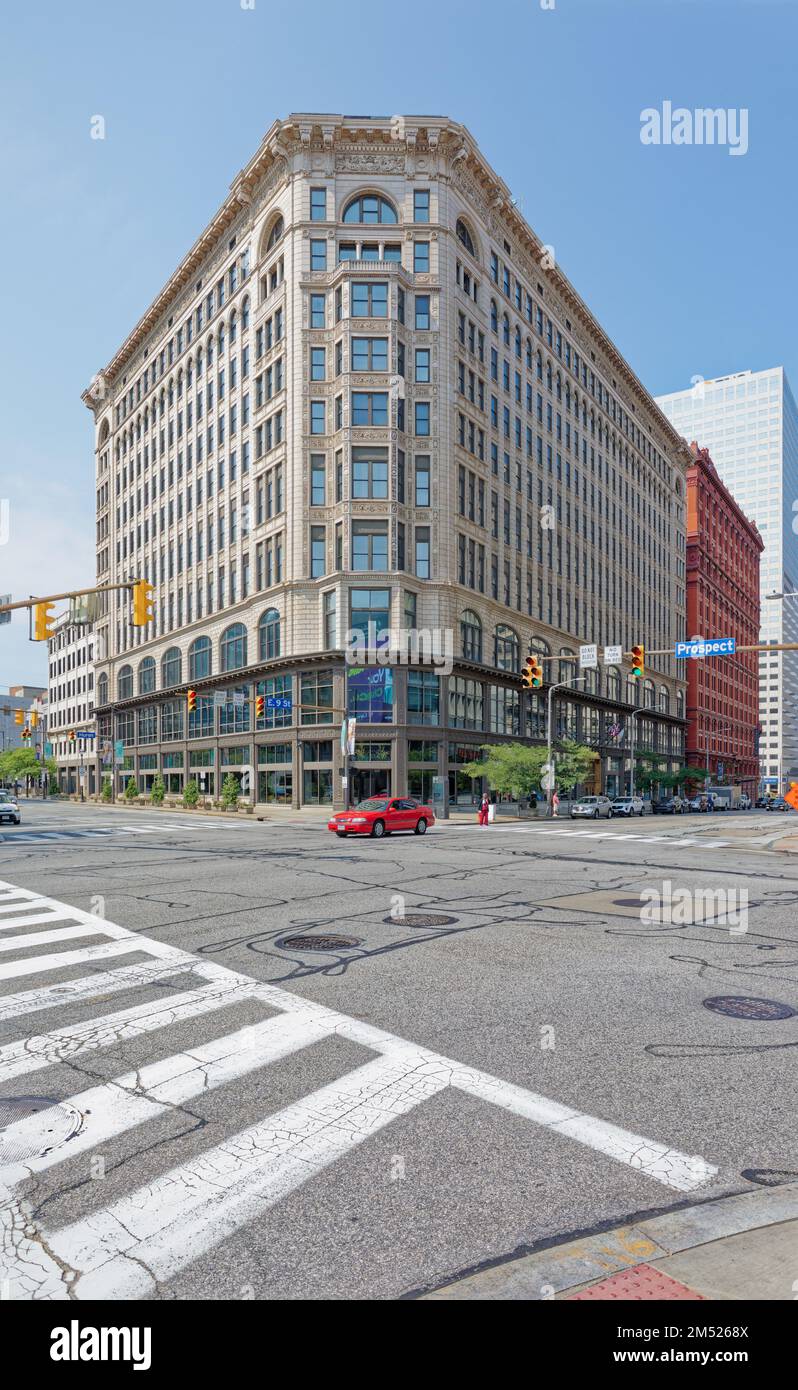 The 10-story, terra cotta-clad Rose Building was Ohio’s largest ...