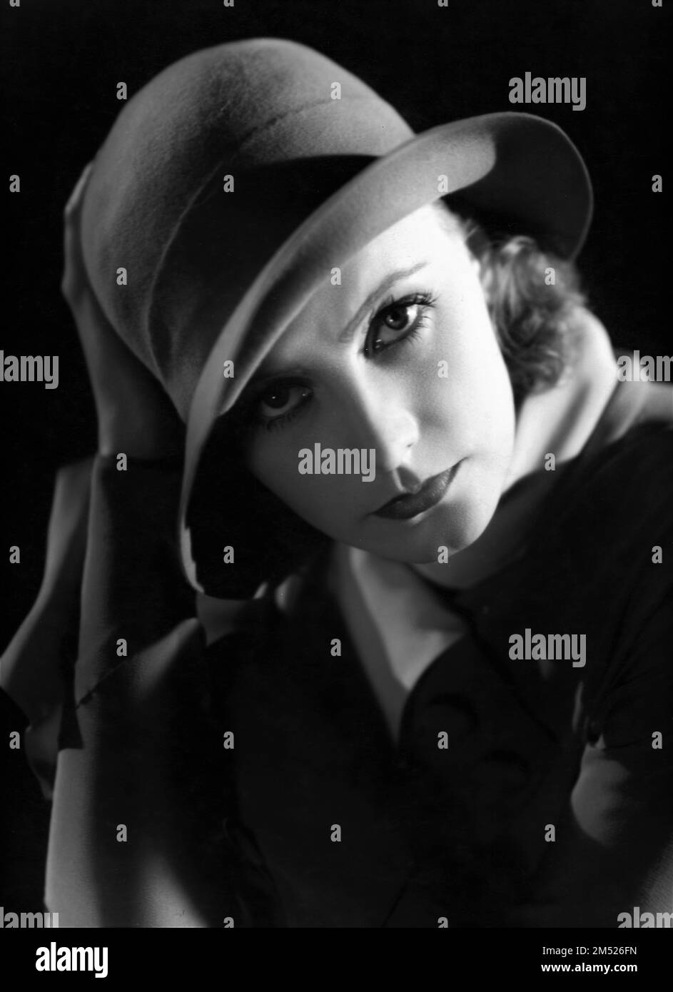 GRETA GARBO 1930 Portrait by CLARENCE SINCLAIR BULL publicity for ...