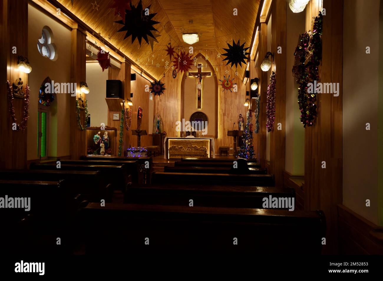 Srinagar, India. 24th Dec, 2022. Jesus Christ On The Cross eliminated ...