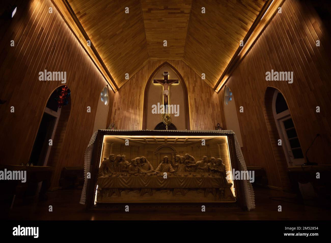 Srinagar, India. 24th Dec, 2022. Jesus Christ On The Cross eliminated ...