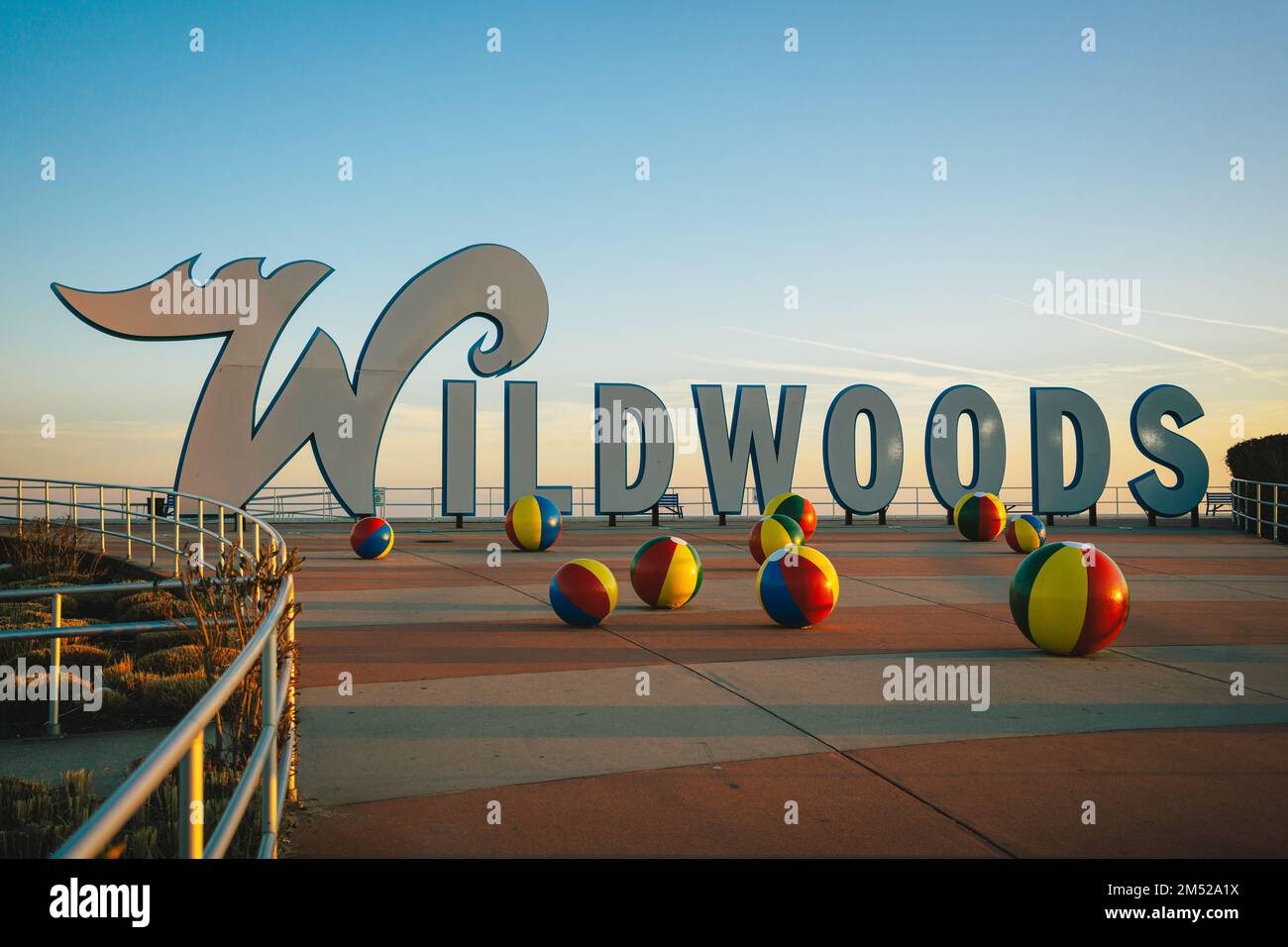 Wildwoods beach ball sign hi-res stock photography and images - Alamy