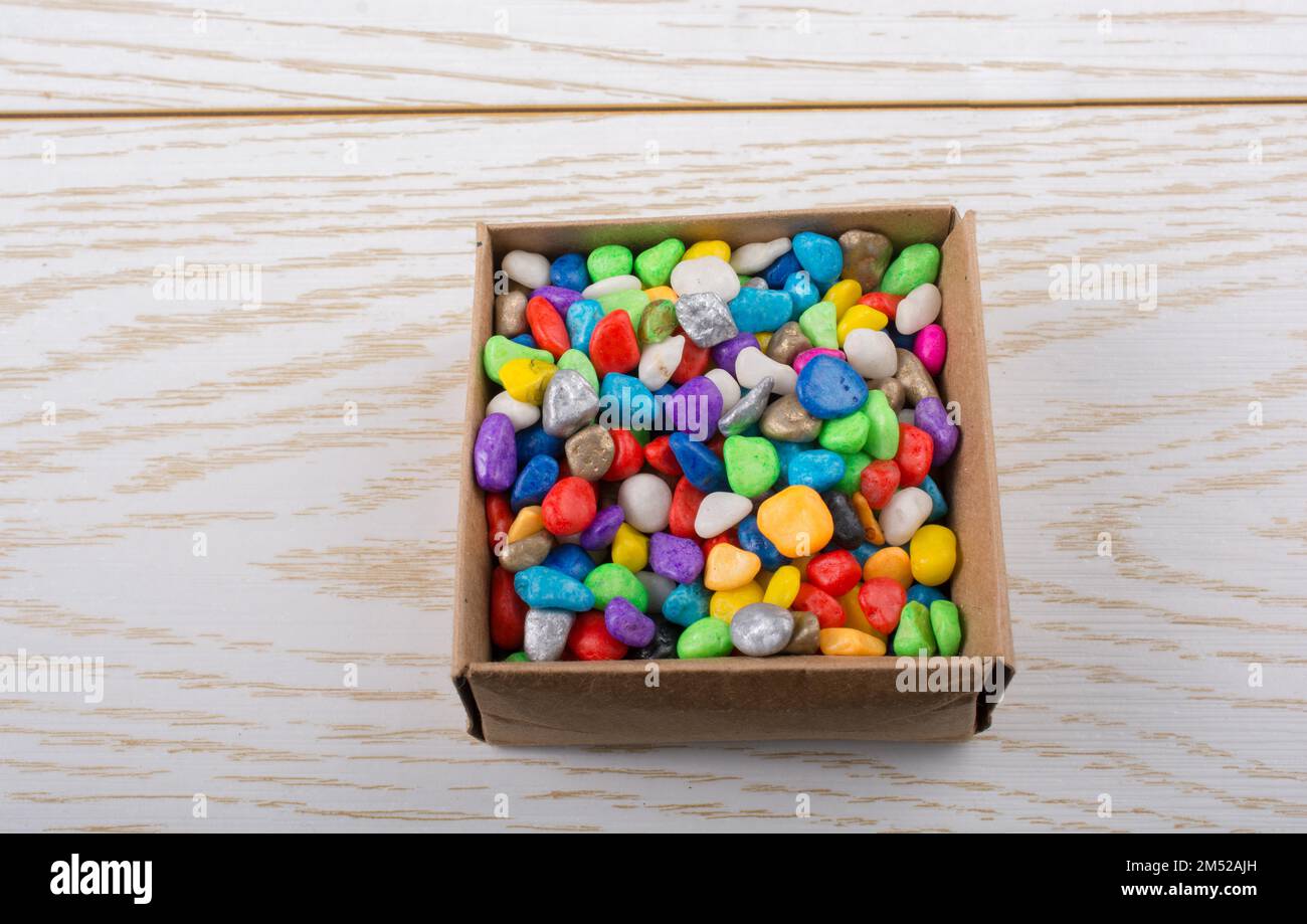 Pebbles box hi-res stock photography and images - Alamy