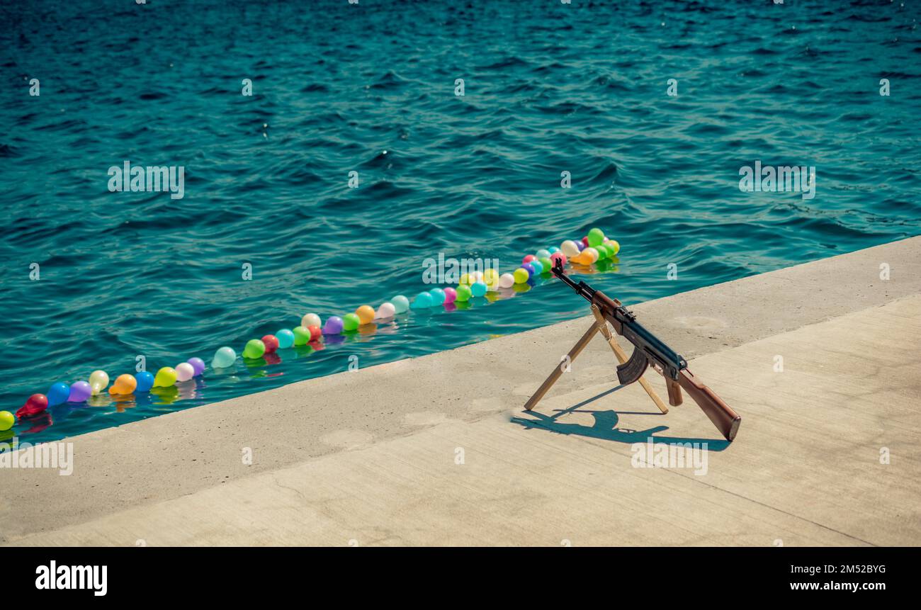 Balloon on string water hi-res stock photography and images - Alamy
