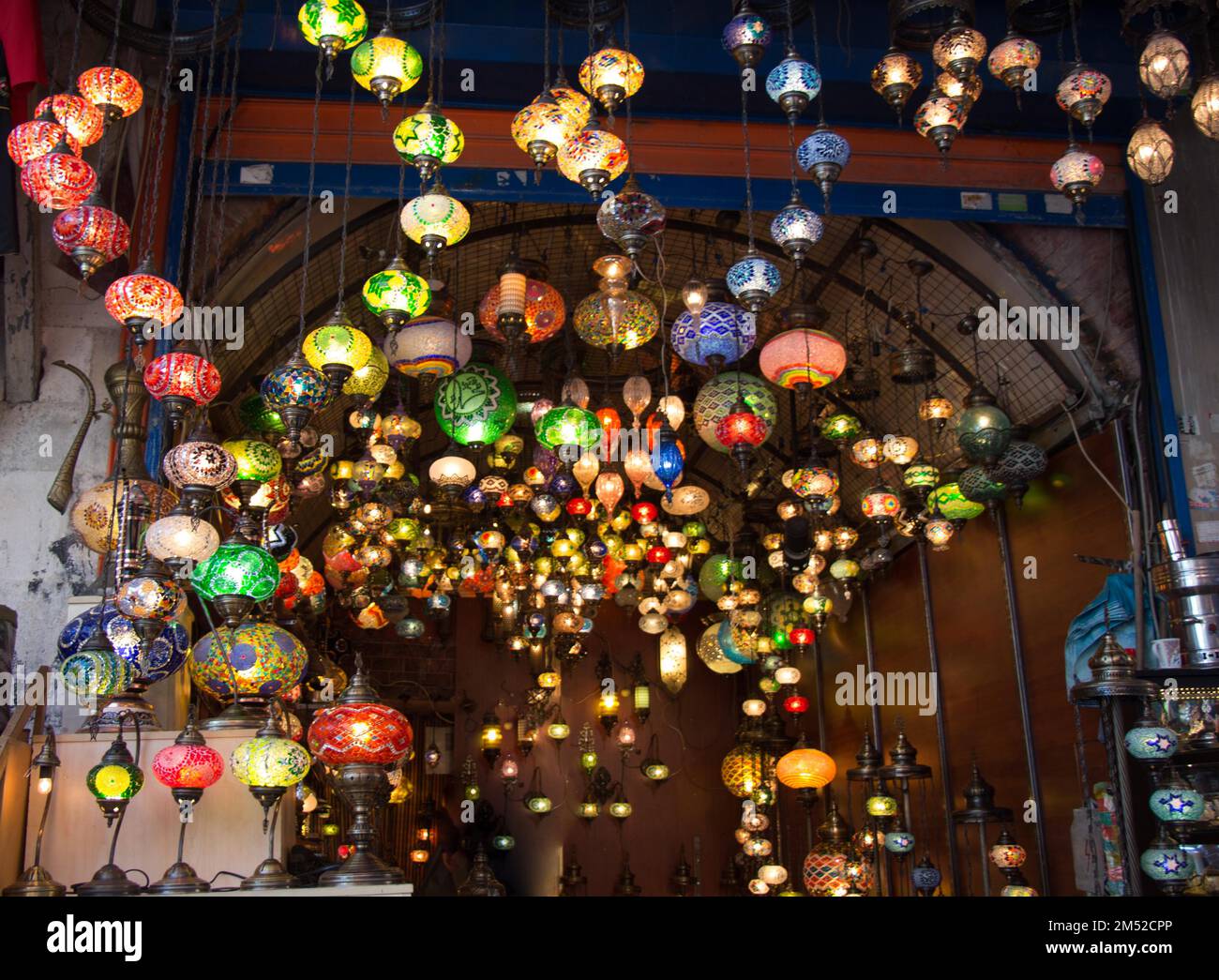 Mosaic Ottoman lamps from Grand Bazaar in Istanbul Stock Photo - Alamy