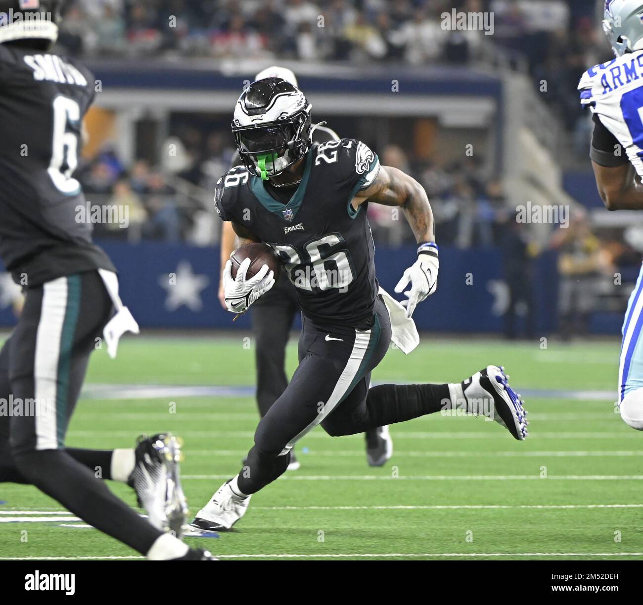 Miles sanders eagles hi-res stock photography and images - Alamy