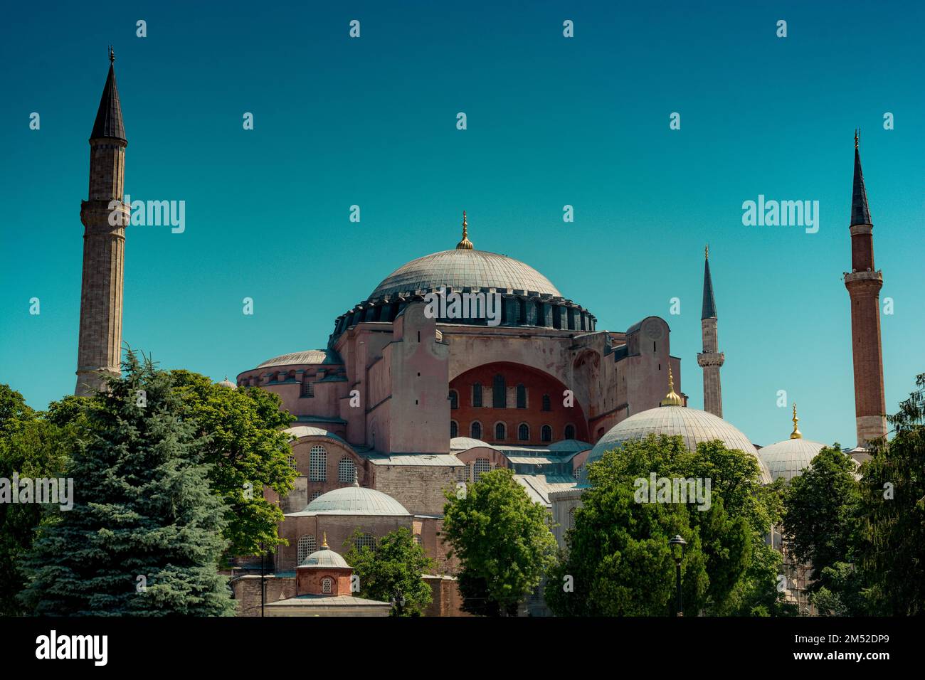 Outer view of Ottoman style mosque in Istanbul Stock Photo - Alamy