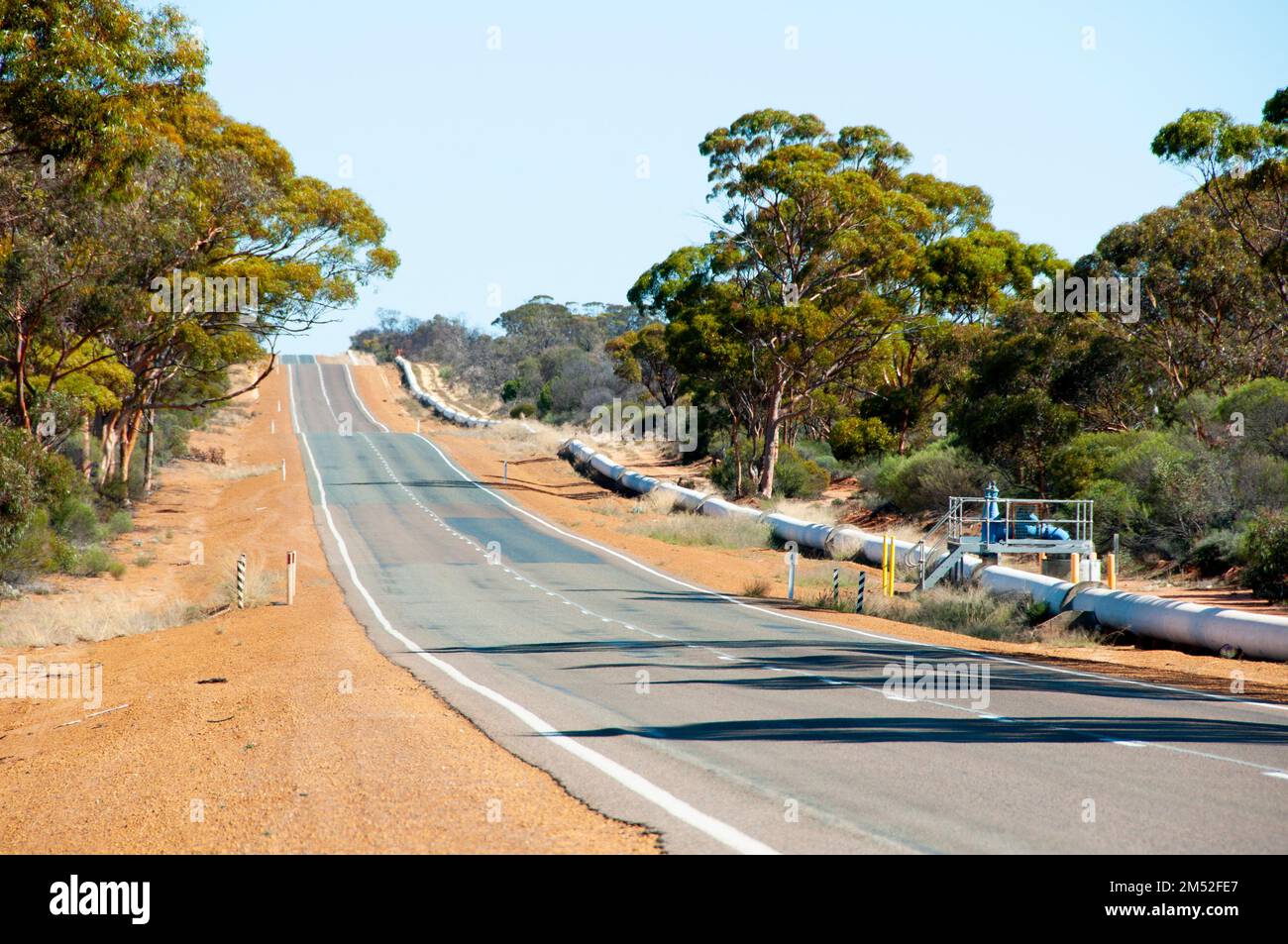 Goldfields Water Pipeline - Australia Stock Photo - Alamy