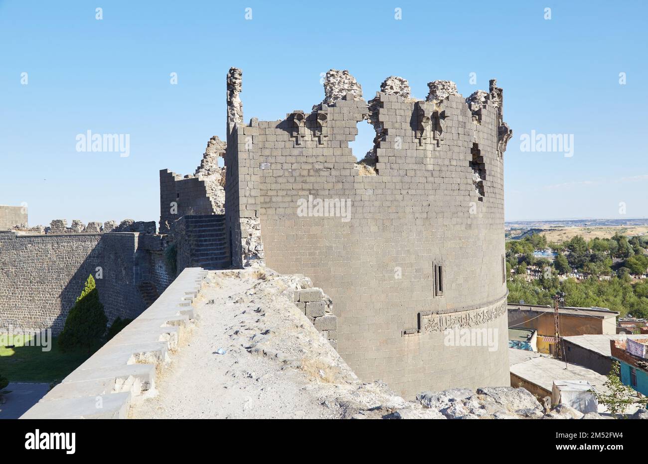 Diyarbakir's Ancient and Well-Preserved City Walls Stock Photo - Alamy