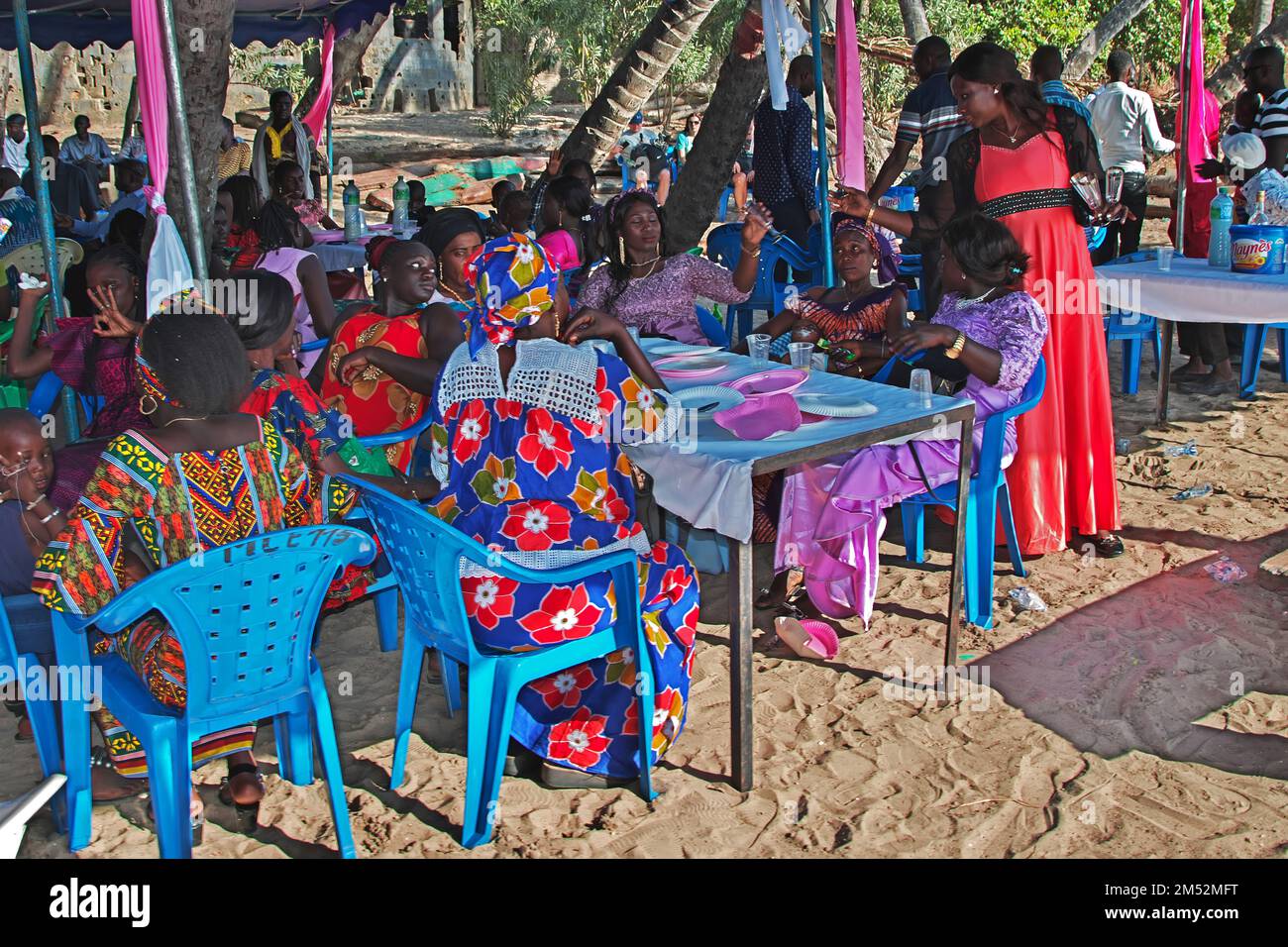 African village wedding | Beachweddingtips.com