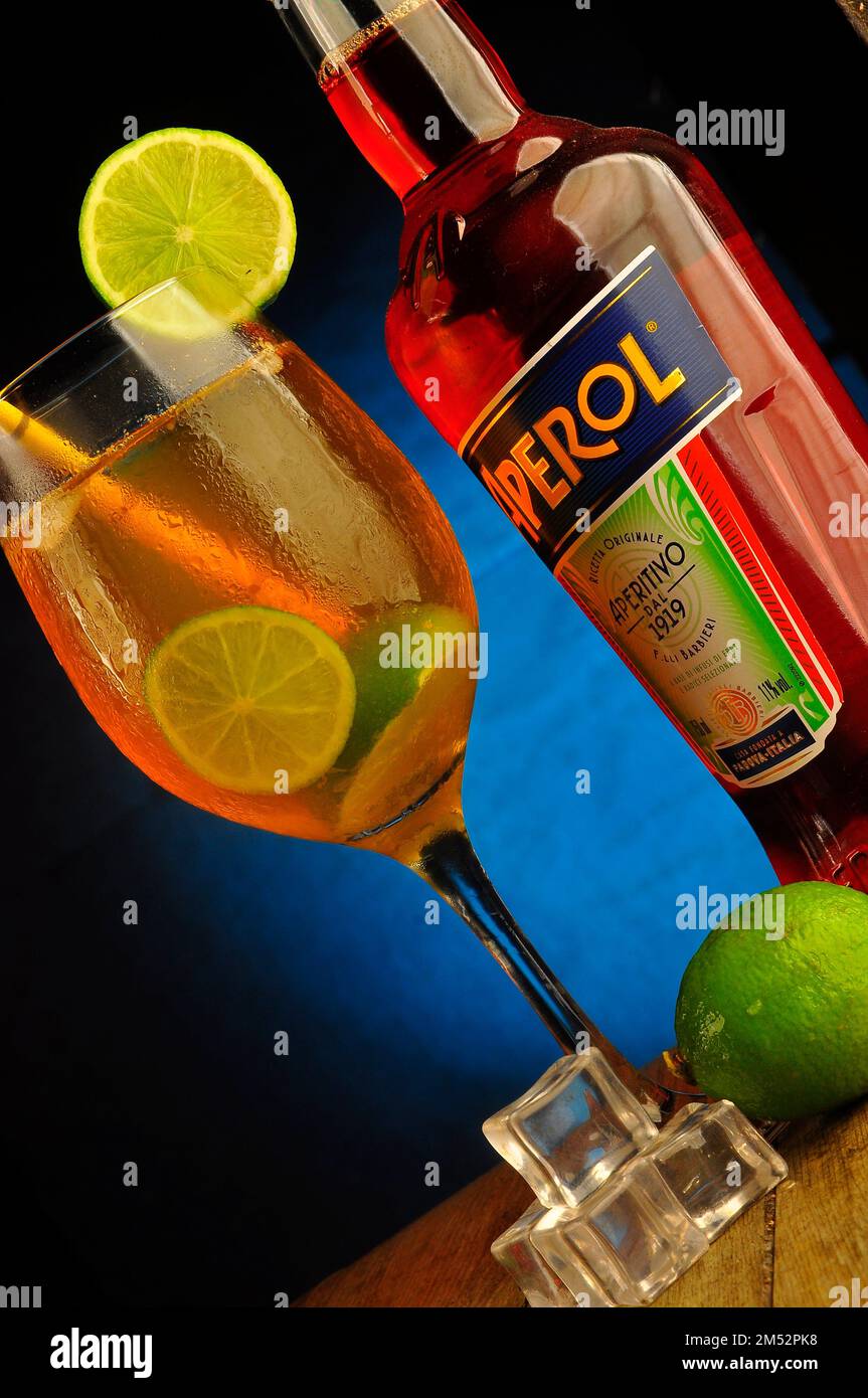 Aperol food hi-res stock photography and images - Alamy