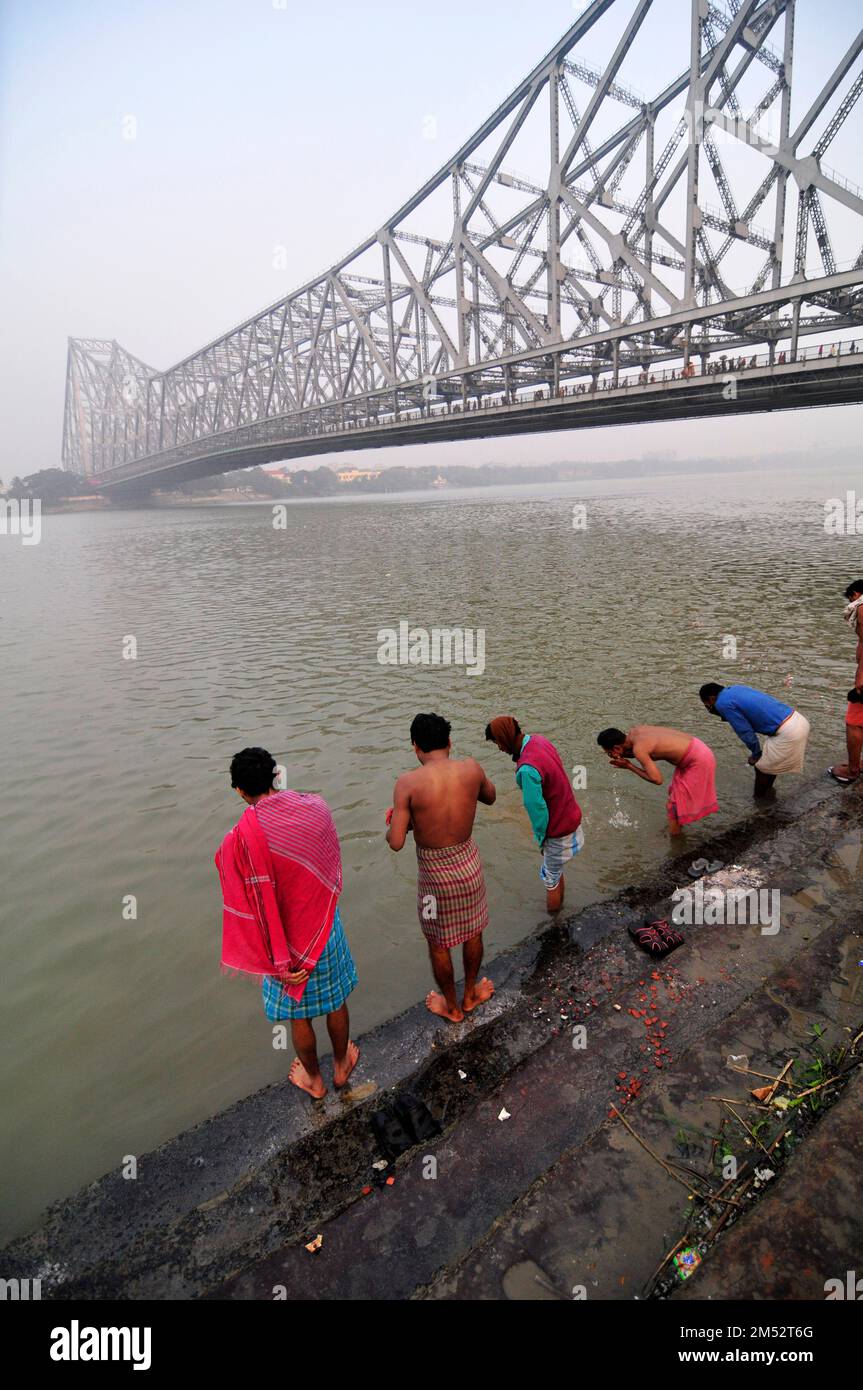 Mallick Ghat on the banks of the Hooghly river in Kolkata, West Bengal ...