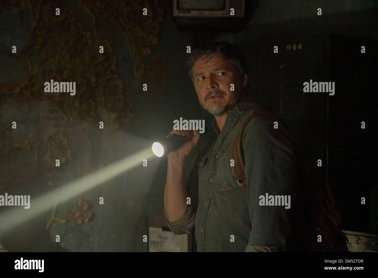 PEDRO PASCAL in THE LAST OF US (2023), directed by LIZA JOHNSON, CRAIG ...