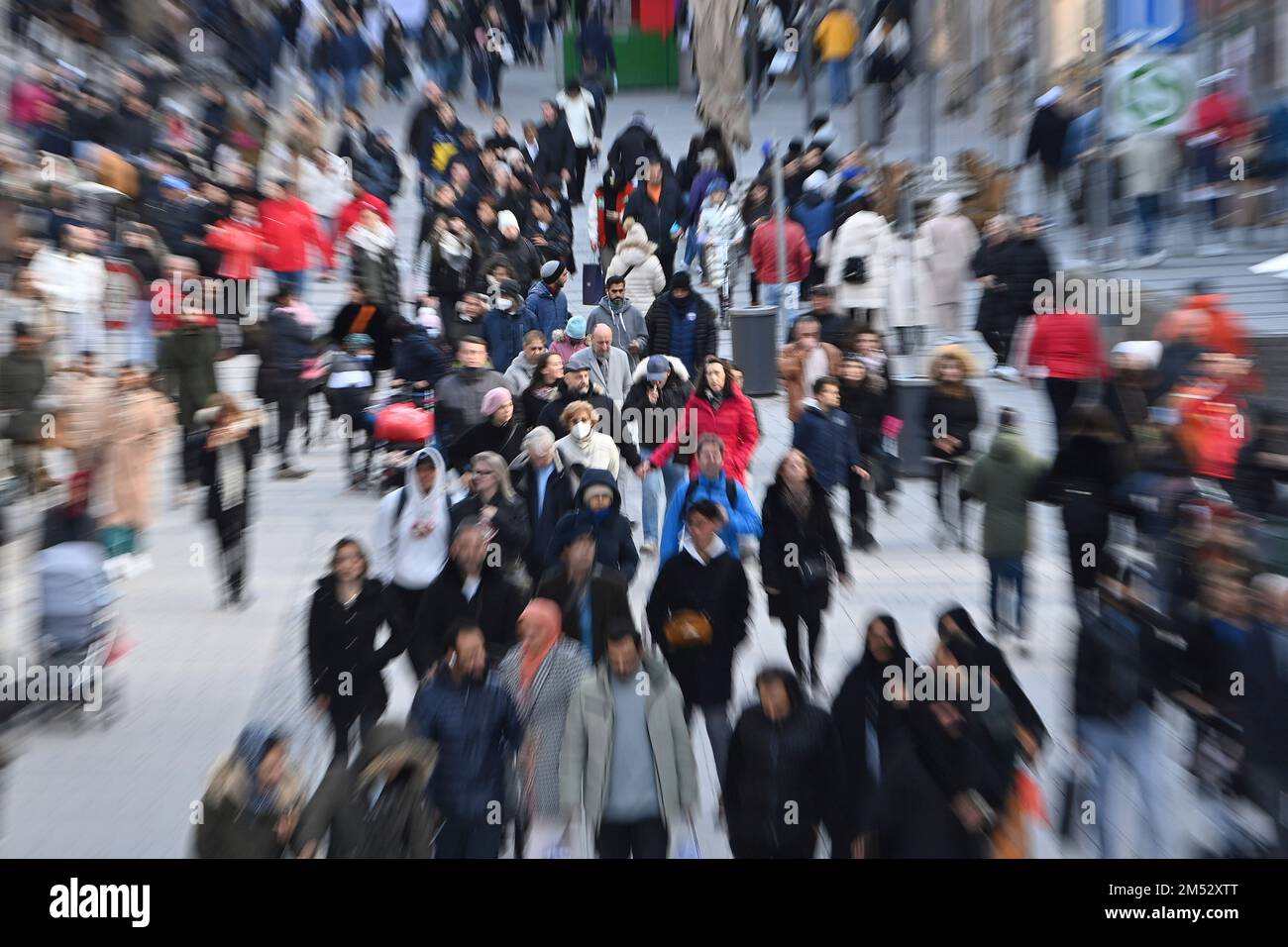 Weihafterten2andrang hi-res stock photography and images - Alamy