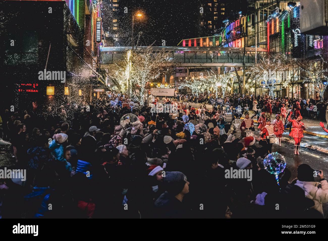 People seen taking pictures on the street to celebrate Christmas ...