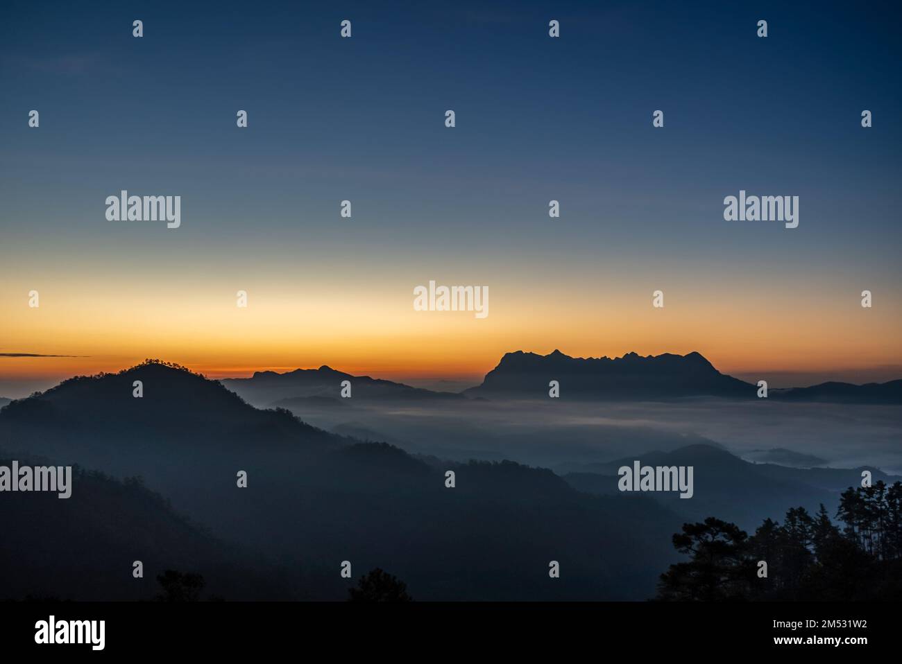 Time lapse majestic view of Doi Luang Chiang Dao in northern Thailand ...