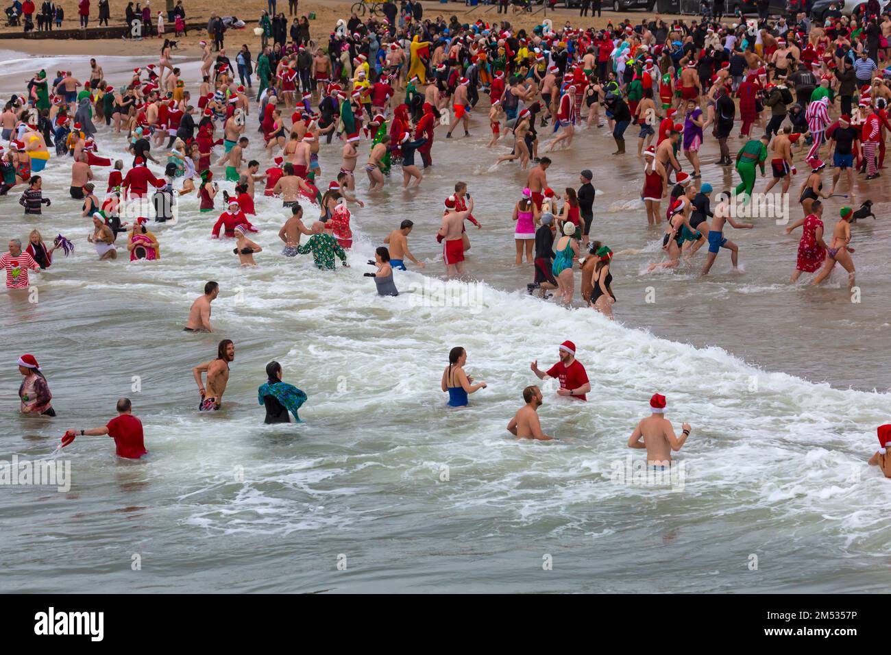 Boscombe, Bournemouth, Dorset, UK. Christmas Day 25th December 2022 ...