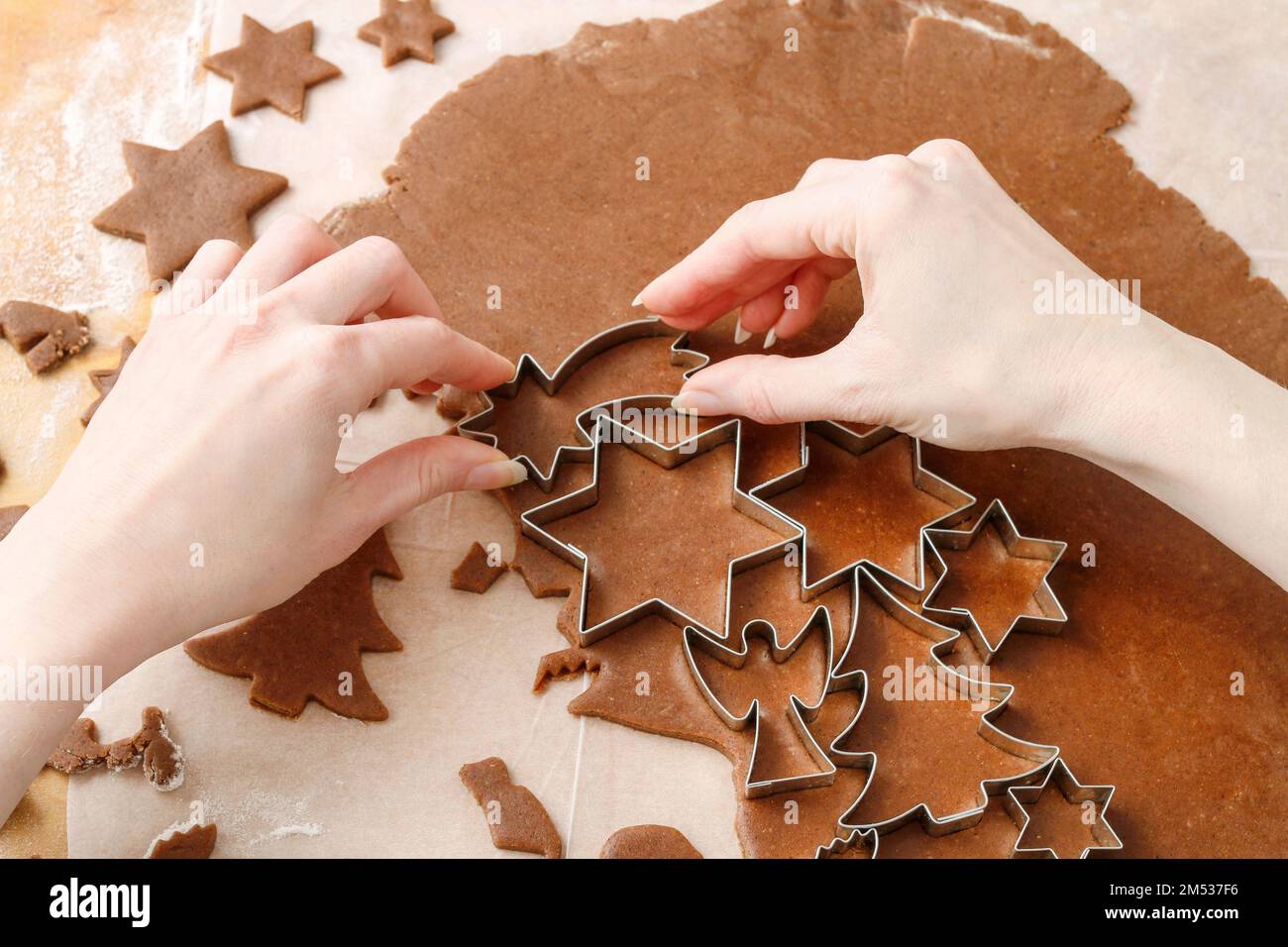 How to make gingerbread christmas tree. Step by step, tutorial Stock ...