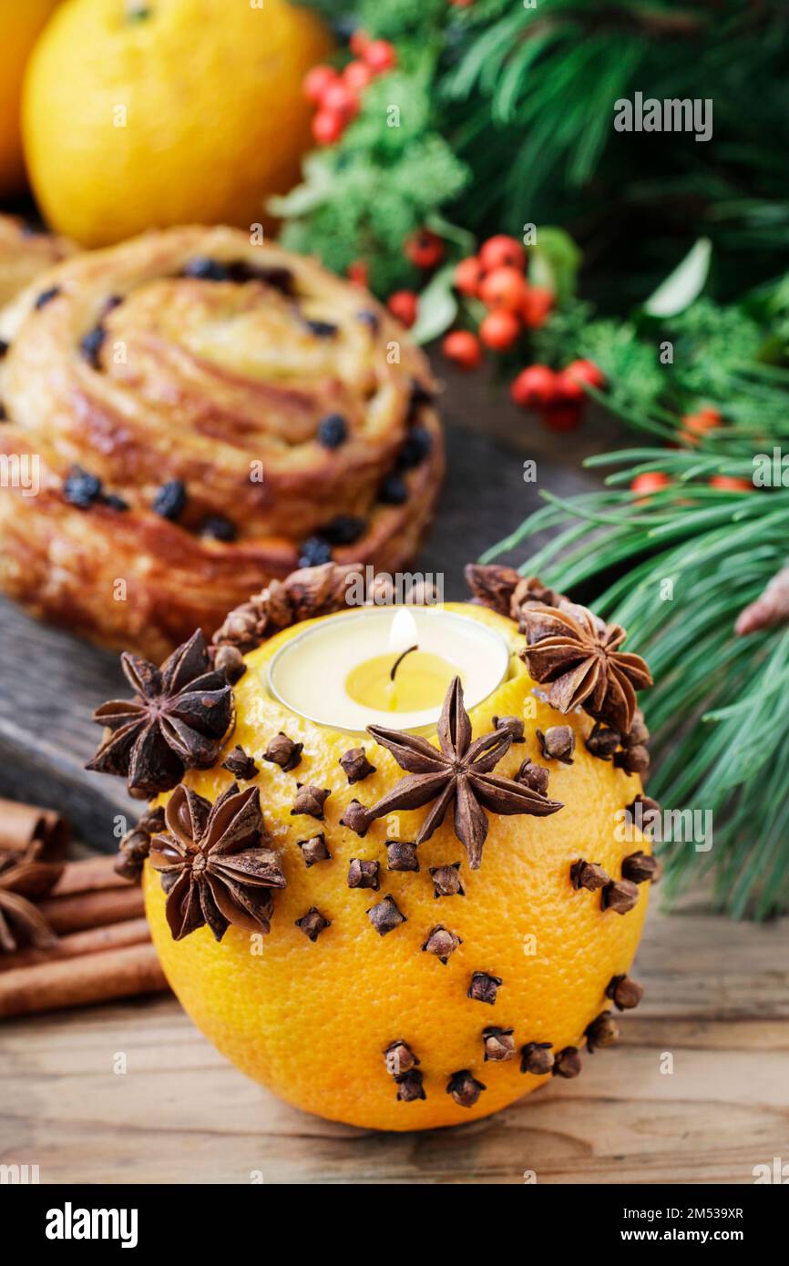 Orange pomander hi-res stock photography and images - Alamy