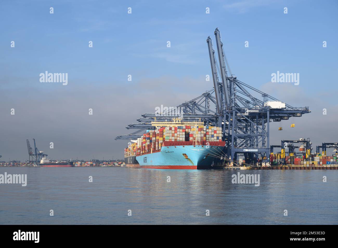 Port of Felixstowe with container ships (Trinity Terminal Stock Photo ...