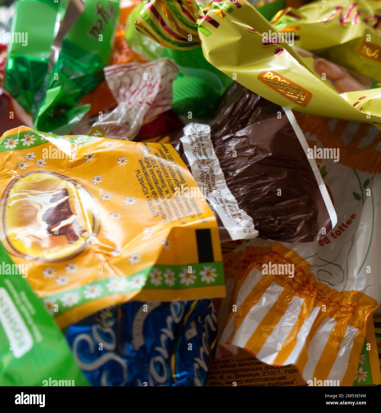Candy Roshen. Roshen Confectionery Corporation is a Ukrainian leading ...