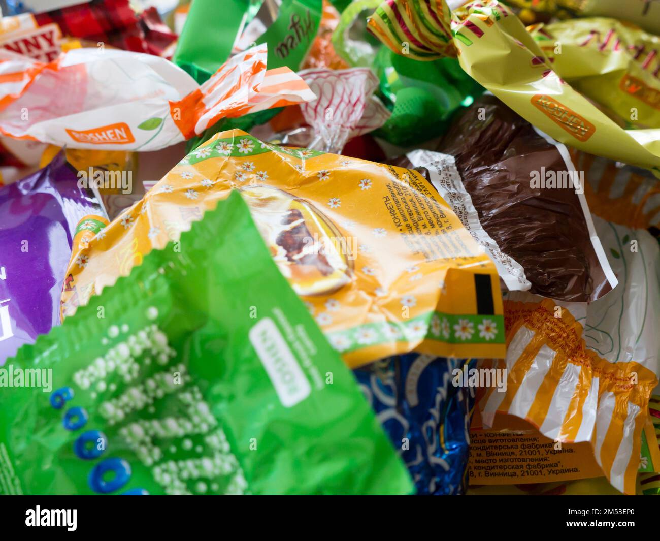 Candy Roshen. Roshen Confectionery Corporation is a Ukrainian leading ...