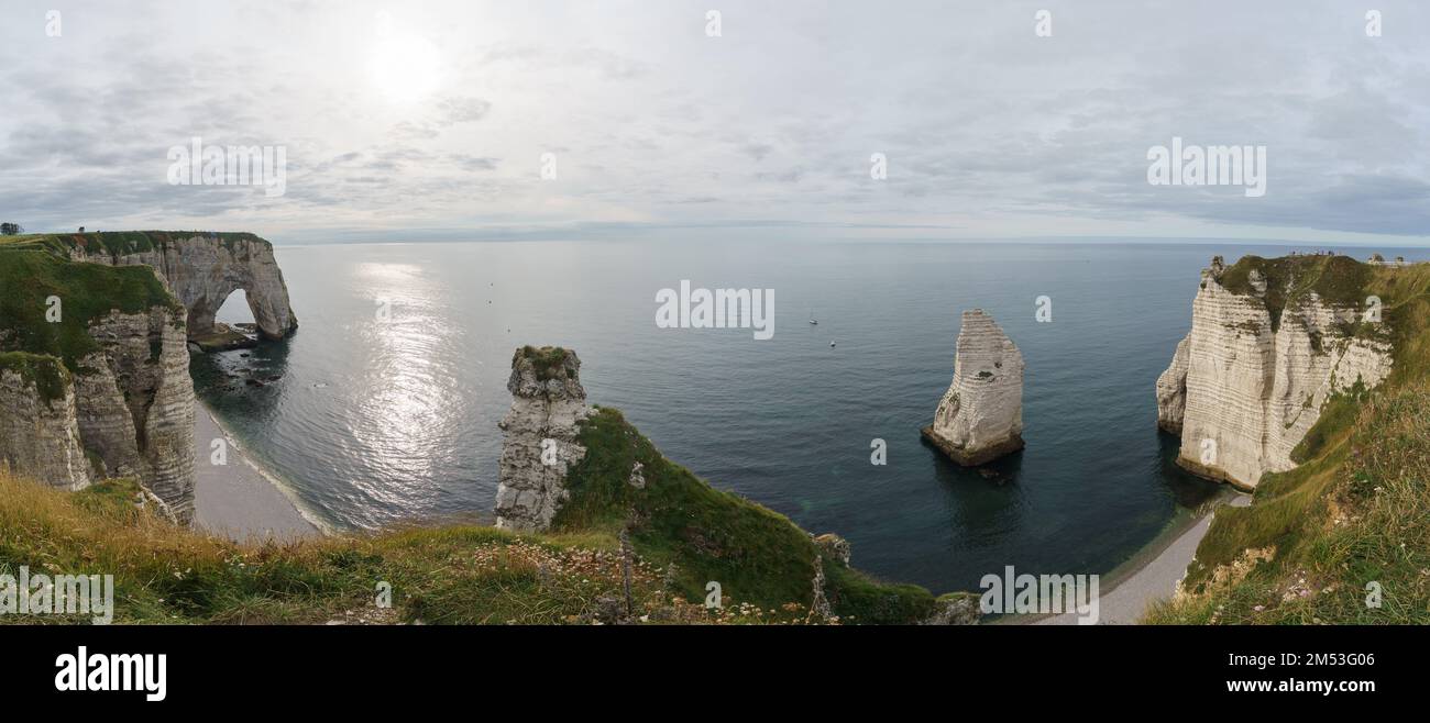 Panorama of the Alabaster coast with famous rock formations Manneporte ...