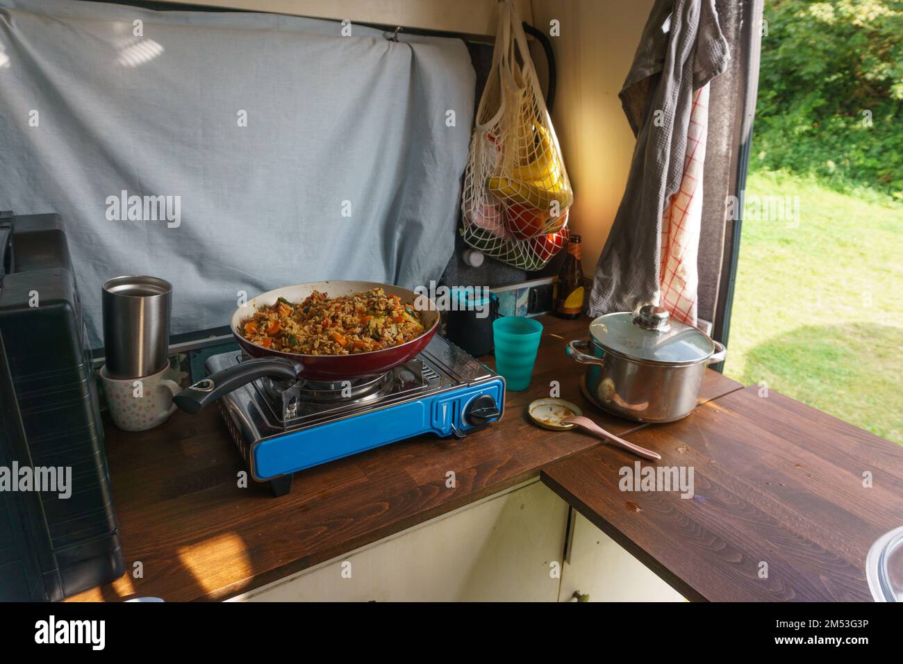 Pan on fire on a typical gas stove hi-res stock photography and images ...