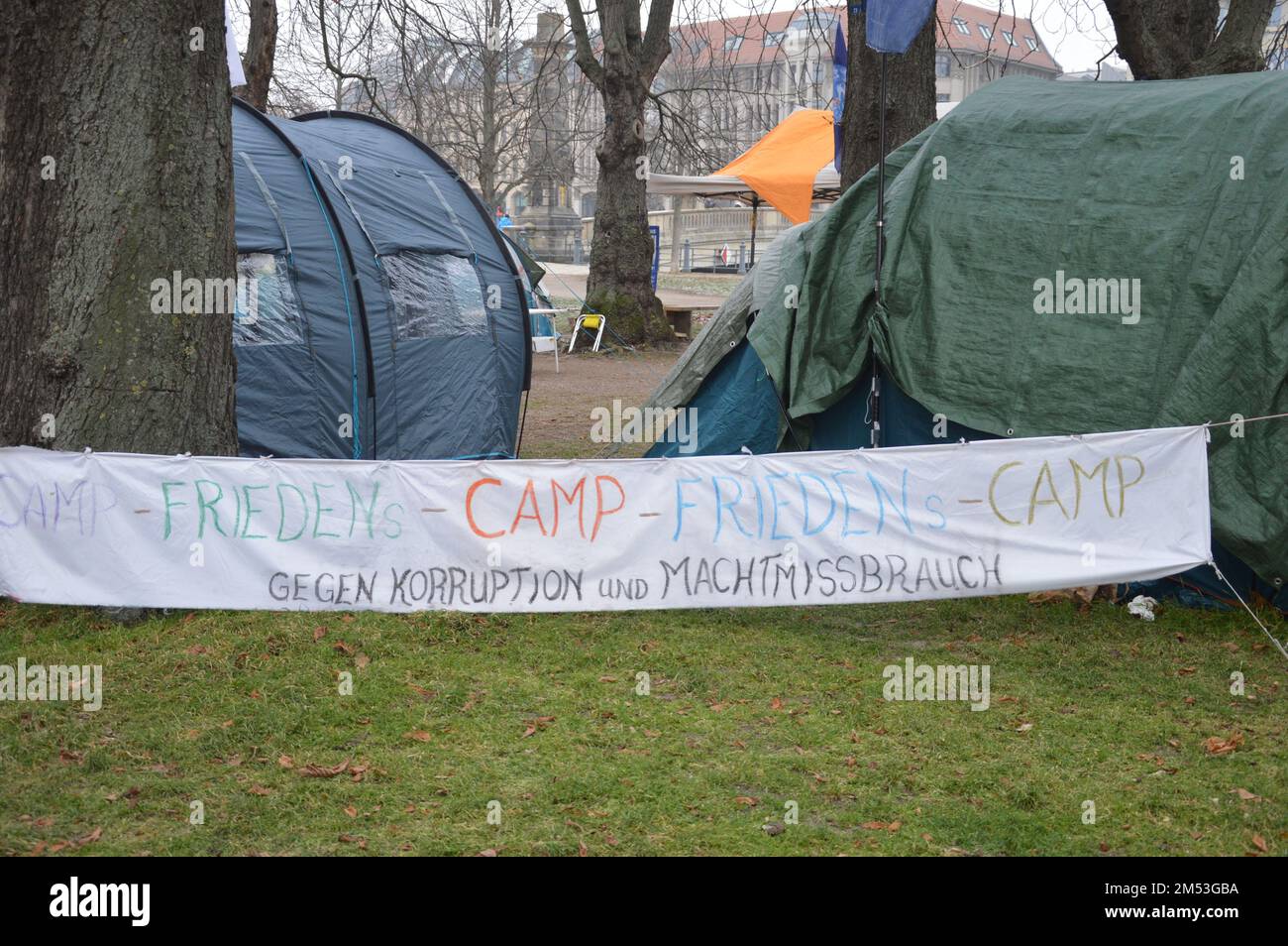 Conspirancy theories hi-res stock photography and images - Alamy