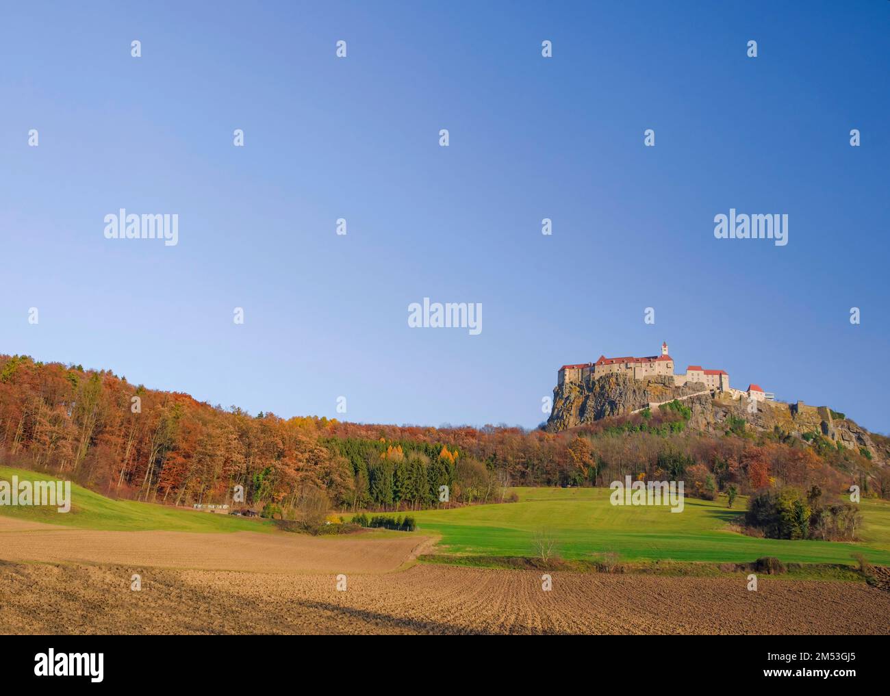 Dormant structure hi-res stock photography and images - Alamy