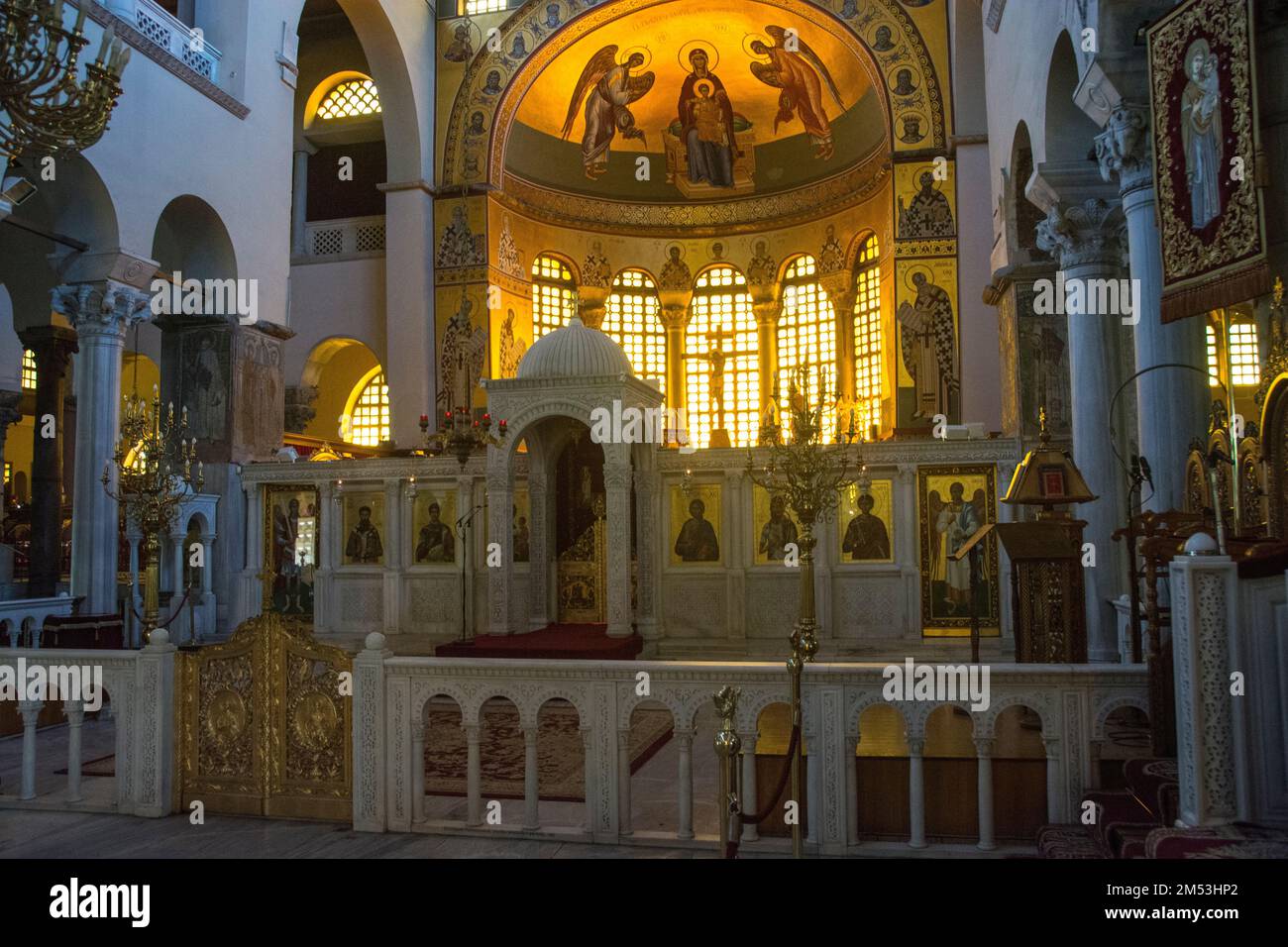 The interior of a big church Stock Photo - Alamy