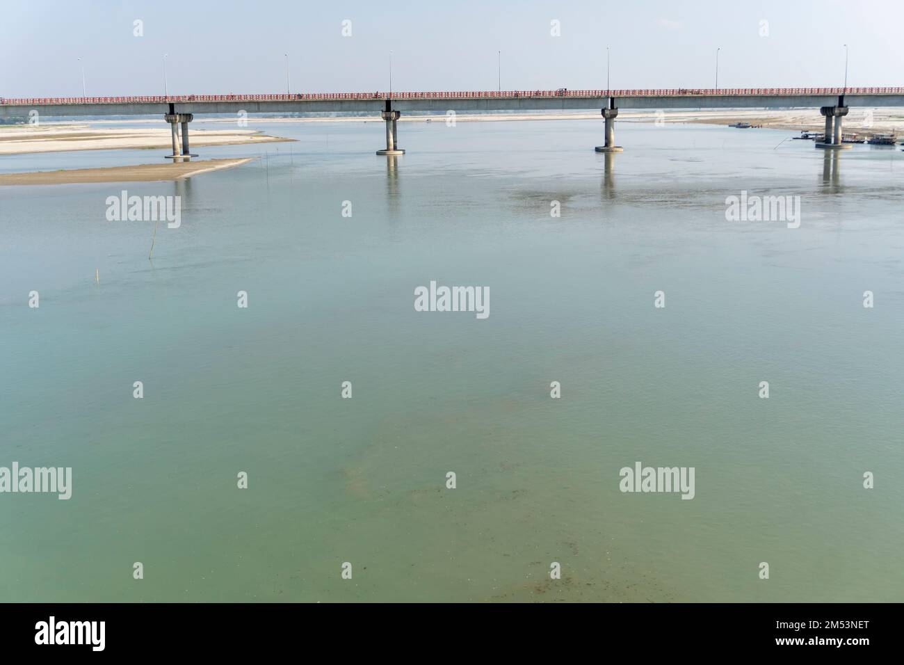 Highway road without traffic in hi-res stock photography and images - Alamy