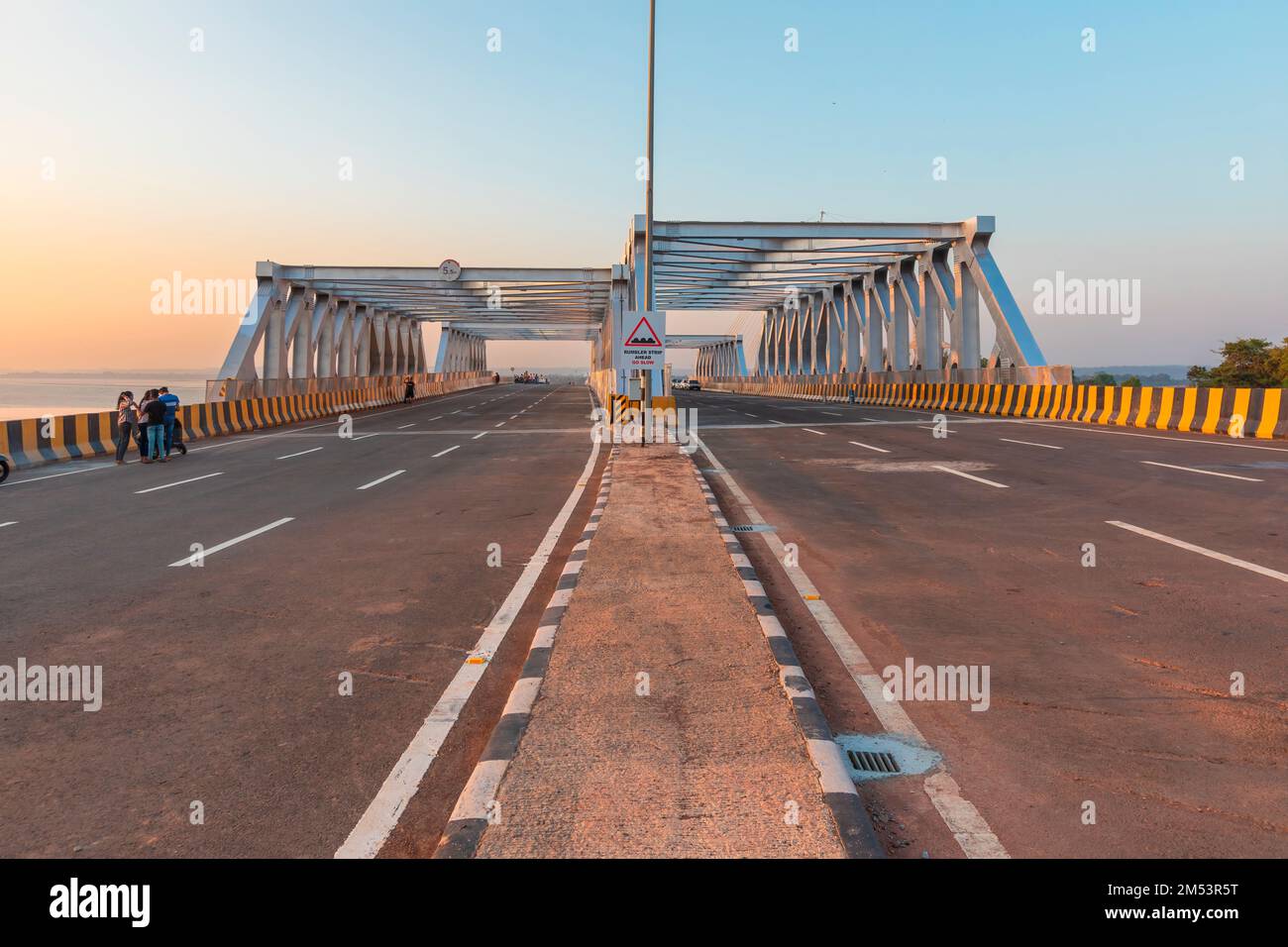 Cortalim, Goa - India - Dec 25th 2022: New Zuari Bridge - Cable Bridge ...