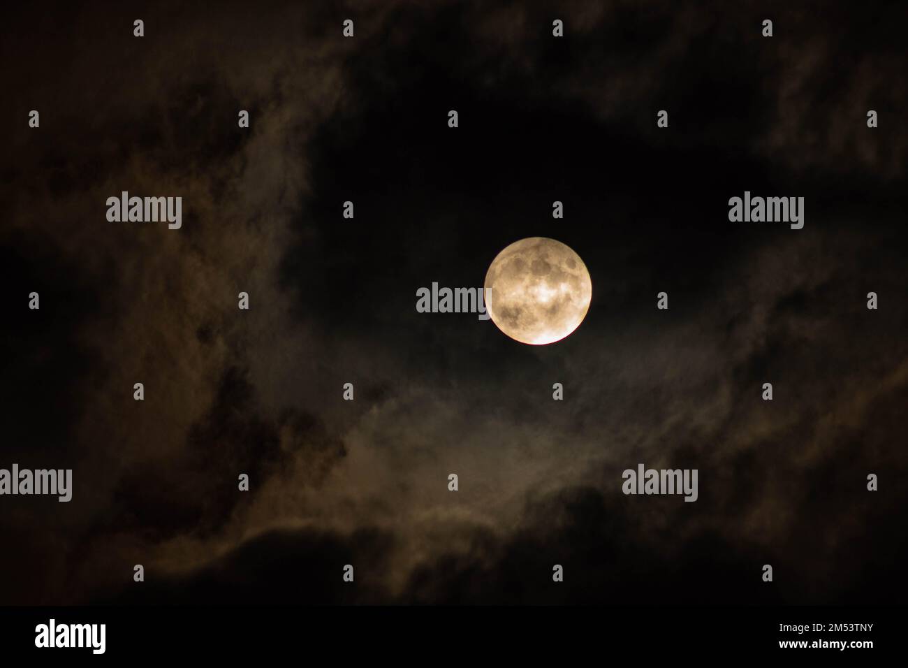 Calm full moon night hi-res stock photography and images - Alamy