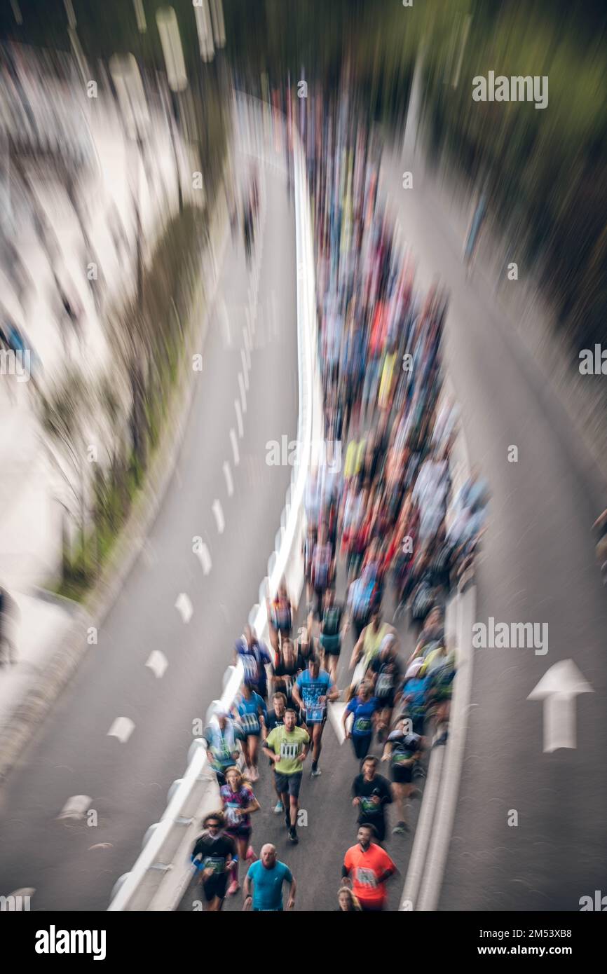 Crowd of runners with motion effect Stock Photo - Alamy